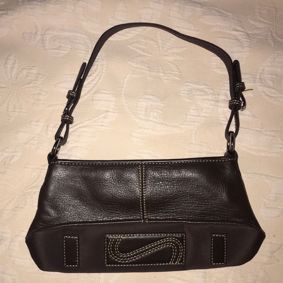 The Sak | Bags | The Sak Small Leather Purse | Poshmark